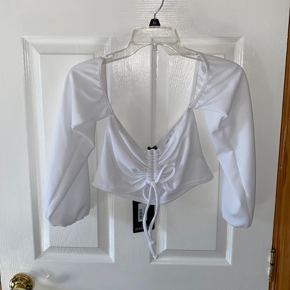 PrettyLittleThing | Tops | Pretty Little Thing White Ruched Long Sleeve Crop Top | Poshmark